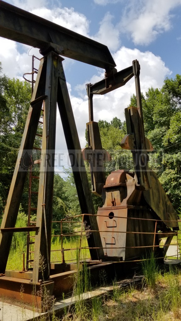 33289817 - Bethlehem 320-256L-100 Pumping Unit