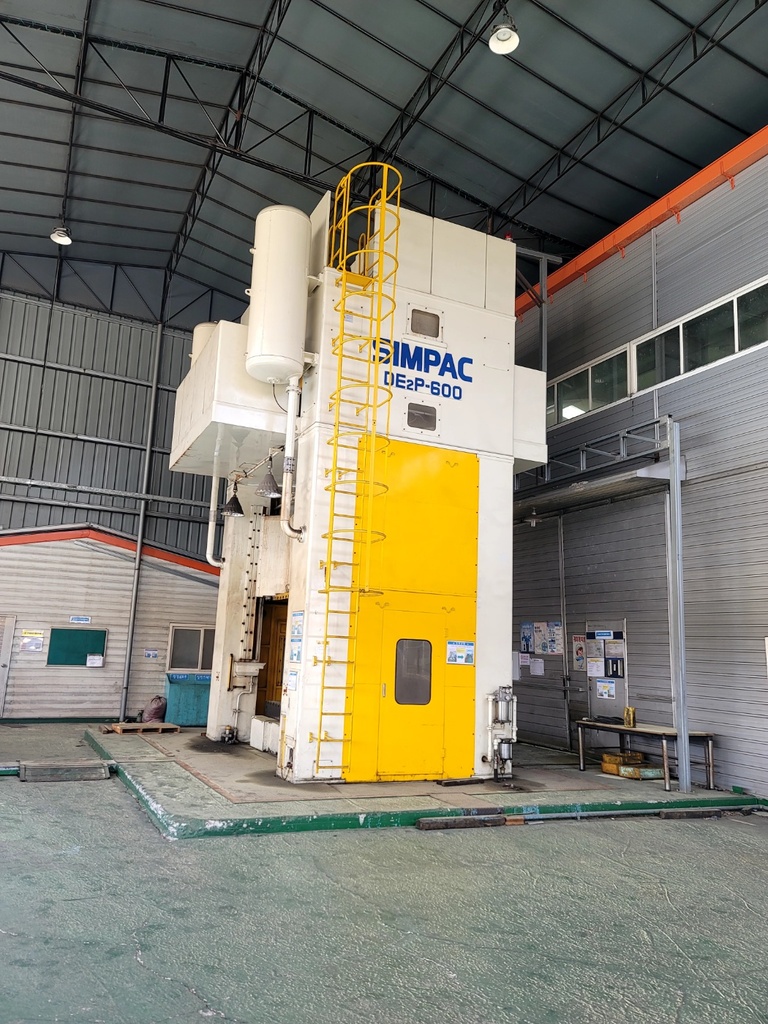 22547522 - 600 TON SIMPAC DE2P-600-43 Mechanical Press