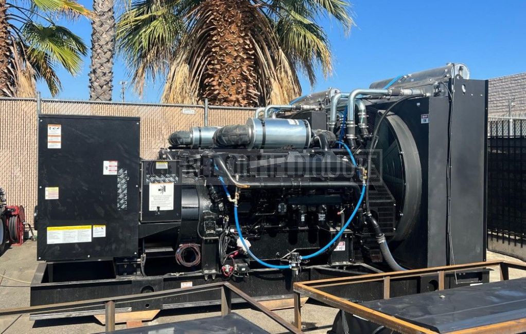 71828247 - New Mitsubishi S12A2-Y2PTAW-2 - 800 kW Tier 2 Diesel ...